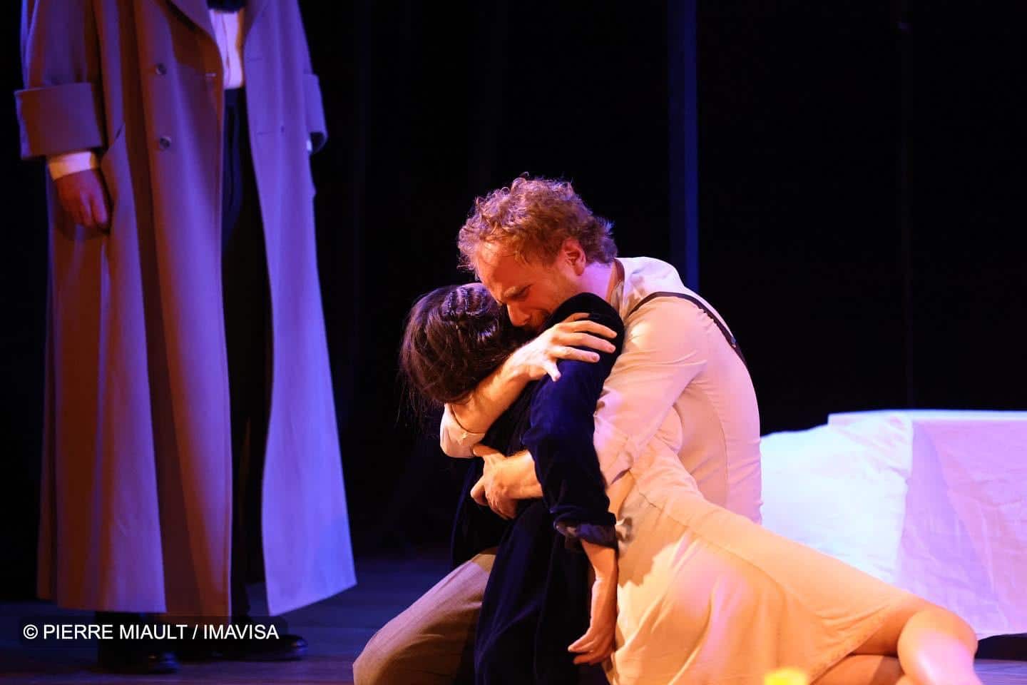 Émouvante Traviata proposée par Opéra Clandestin à Neuilly-sur-Seine ...